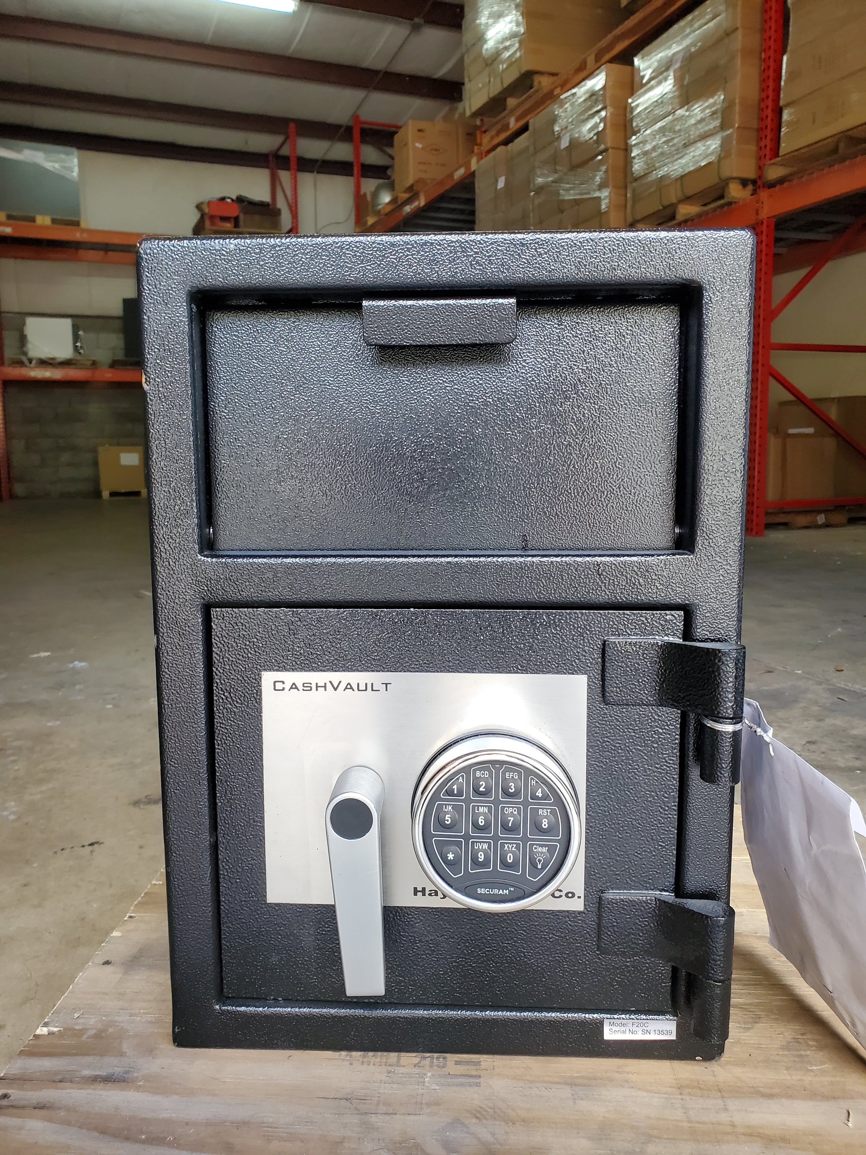 Used - Old - Reconditioned Safes and Outlet Store - Safe and Vault ...