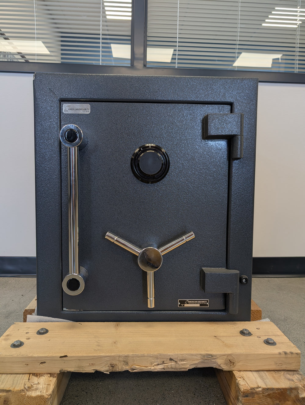 DEA Approved Safes for Schedule I & II Drugs - Safe and Vault Store.com