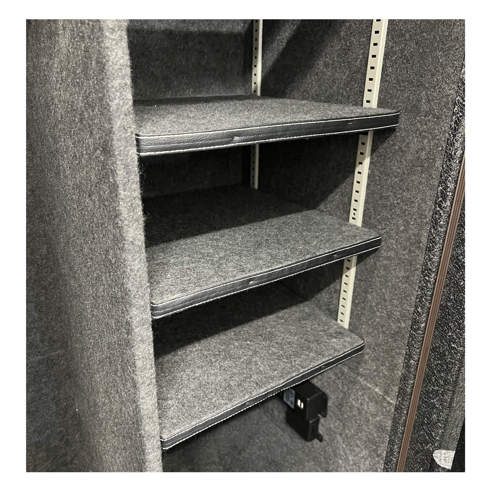 Stealth UL28 UL RSC Gun Safe - 28 Gun Capacity - Safe and Vault Store.com