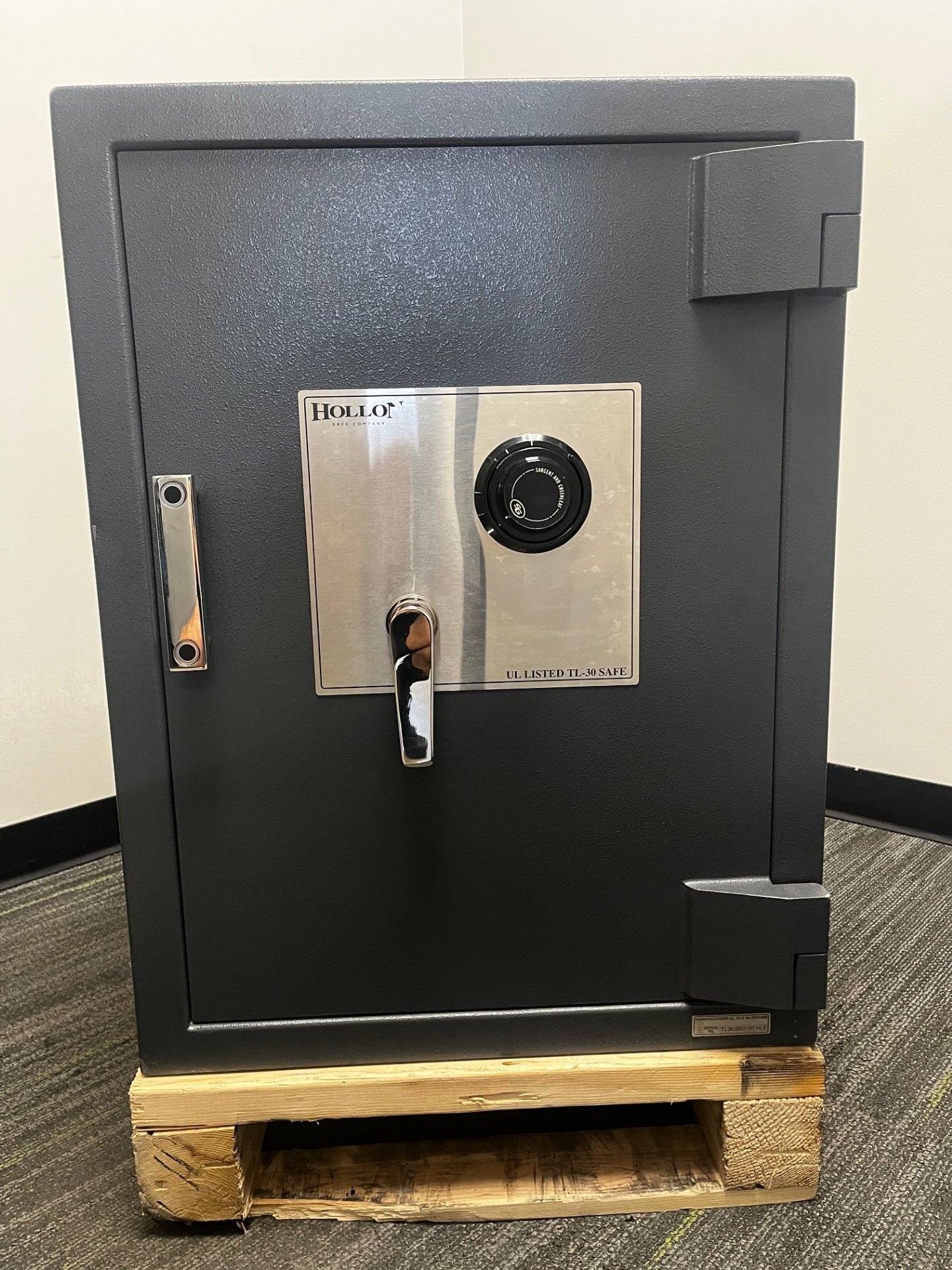 Hollon MJ-2618C TL-30 Burglary 2 Hour Fire Safe Blemished with Group R ...