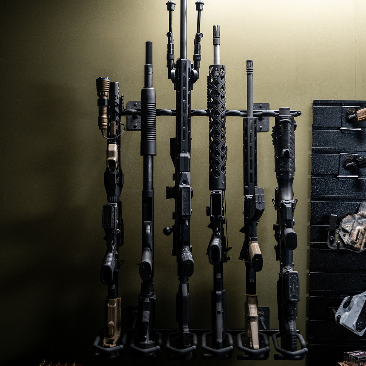 Hold Up Displays Vertical 6 Gun Rack HD53 - Safe and Vault Store.com