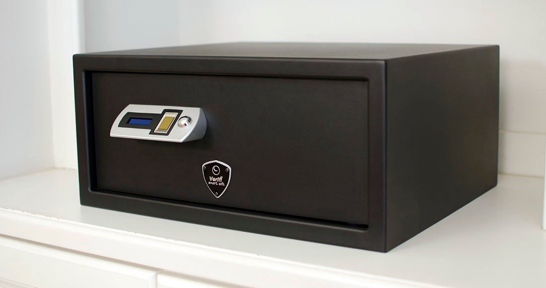 Verifi Smart Safe S6000 Quick Access Biometric Handgun Safe (0.85 cubi ...