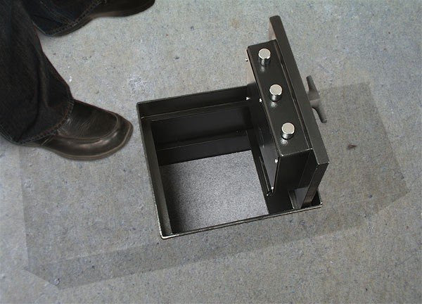 AMSEC B1500 Square Door Floor Safe - Safe and Vault Store.com